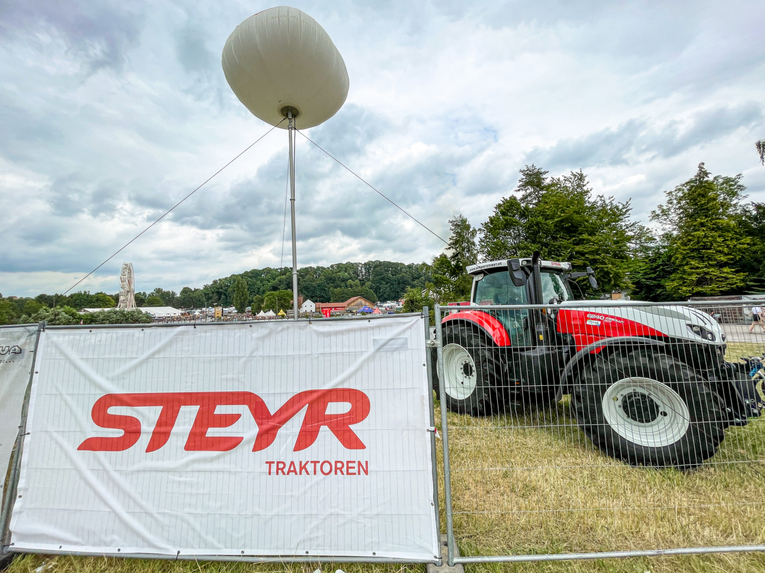 STEYR® TRAKTOREN UNTERSTÜTZT DAS WOODSTOCK DERBLASMUSIK - Landwirt.com News